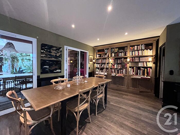 Maison à vendre - Soulac-sur-Mer - 5 pièces - 4 chambres