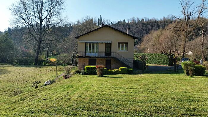 Maison à vendre - Saint-Martin-Laguépie - 4 pièces - 3 chambres