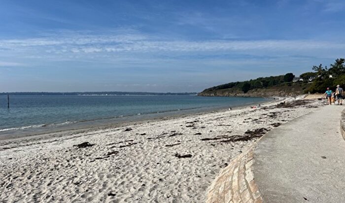 Appartement à vendre - Concarneau - 3 pièces - 3 chambres