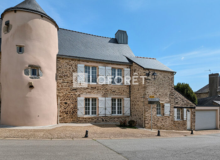 Maison 5 pièces à vendre à Caro