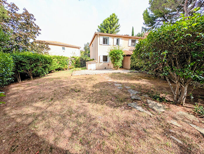Maison 4 pièces à vendre à Aix-en-Provence, Saint-Donat, Les Platanes