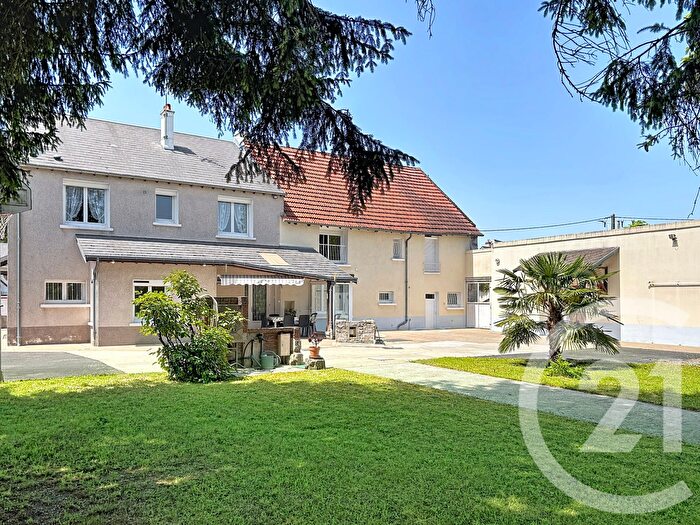 Maison 8 pièces à Saint-Jean-de-la-Ruelle, Alleville, Les Chaises, à vendre