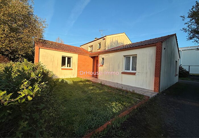 Maison à vendre - Pornic, Centre-ville, Halles, Bourg aux Moines - 6 pièces - 4 chambres