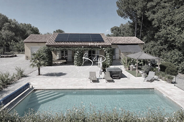 Maison à vendre - Vidauban - 5 pièces - 4 chambres