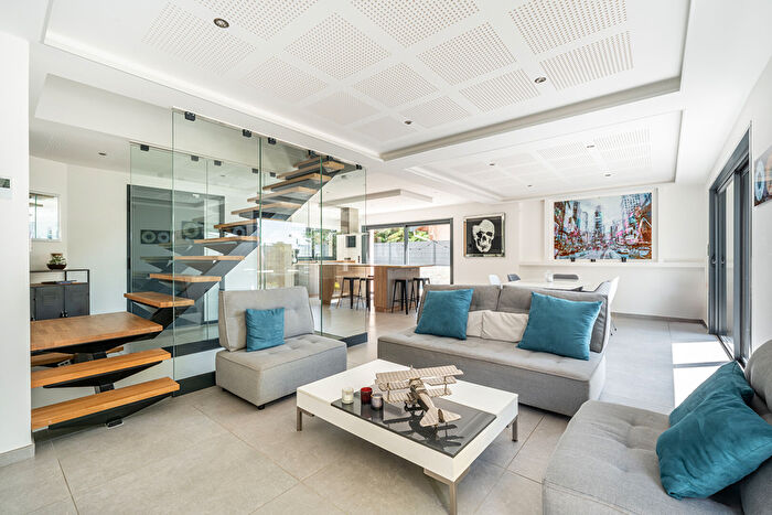 Charly : Maison 6 pièces à vendre