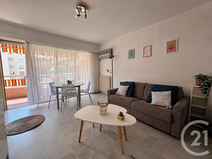 Juan-les-Pins, Antibes - Appartement 1 pièce à louer