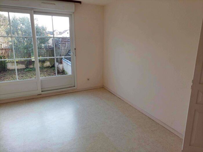 Appartement à louer - Briand Leclerc, Sens - 4 pièces - 3 chambres