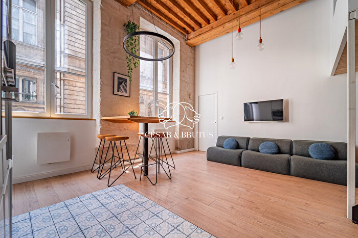 Appartement 5 pièces à Lyon 1er, Bas des Pentes, Presqu'île, à vendre