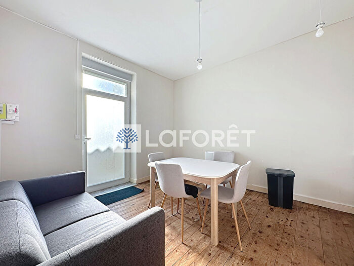 Appartement à louer - Parthenay - 2 pièces - 1 chambre