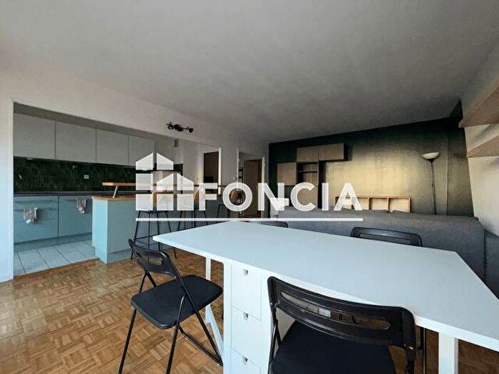 Appartement à louer - Part-Dieu, Lyon ème arrondissement - 3 pièces - 2 chambres