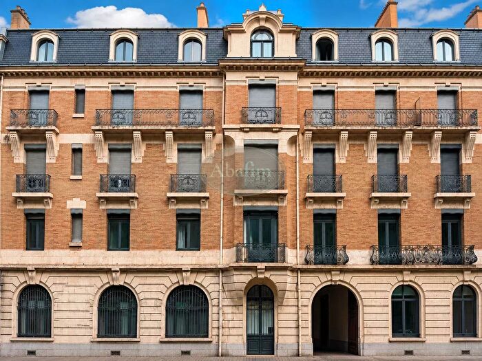 Tarbes, Centre-ville - Appartement 5 pièces à vendre