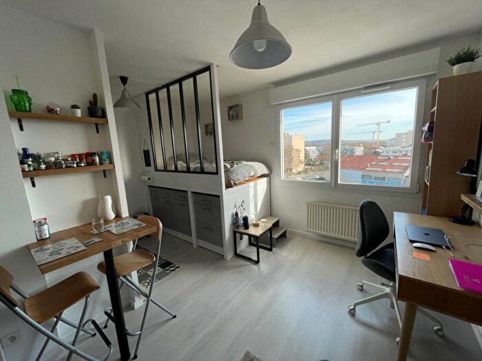 Appartement 1 pièce à louer à Croix Luizet, Villeurbanne