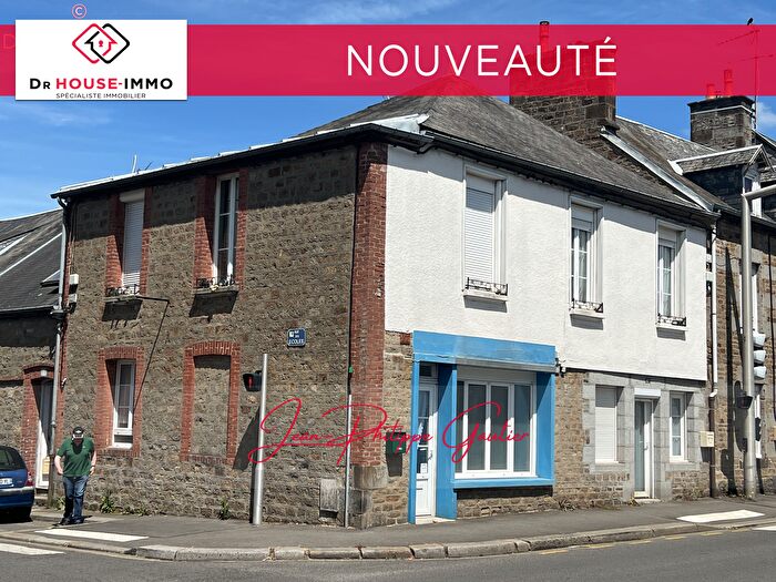 Maison 10 pièces à Flers, Centre-ville, à vendre