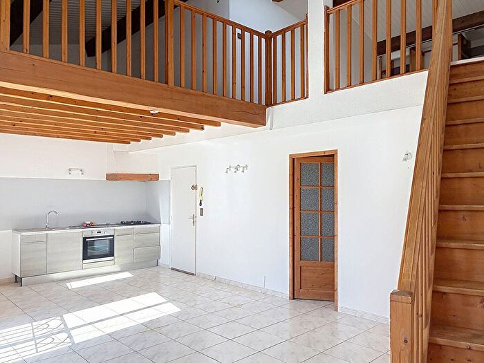 Appartement à louer - Saint-Génis-des-Fontaines - 1 pièce