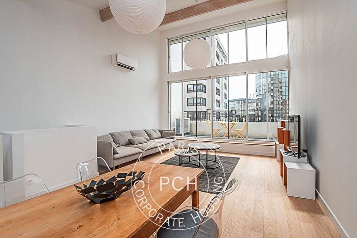 Appartement à louer - Front de Seine, Levallois-Perret - 3 pièces - 2 chambres