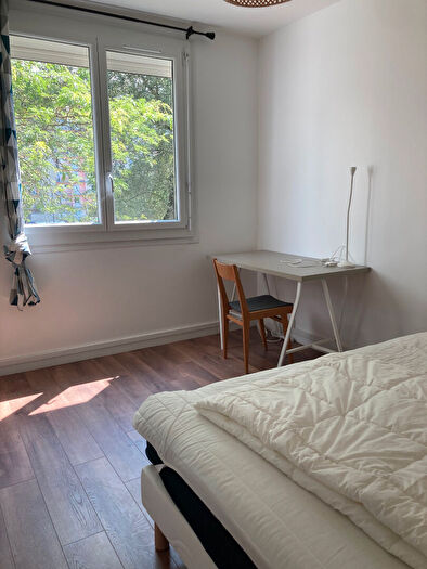Appartement à louer - Quartiers Nord-Ouest, Villejean - 1 pièce
