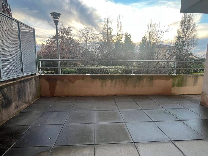 Appartement à louer - Sorgues - 3 pièces - 2 chambres