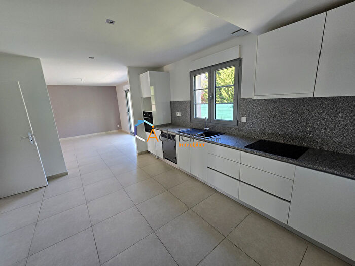 Saint-Denis-en-Val : Maison 4 pièces à vendre