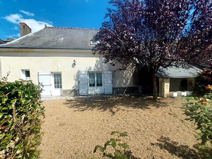 Maison à vendre - Ingrandes-de-Touraine - 5 pièces - 4 chambres