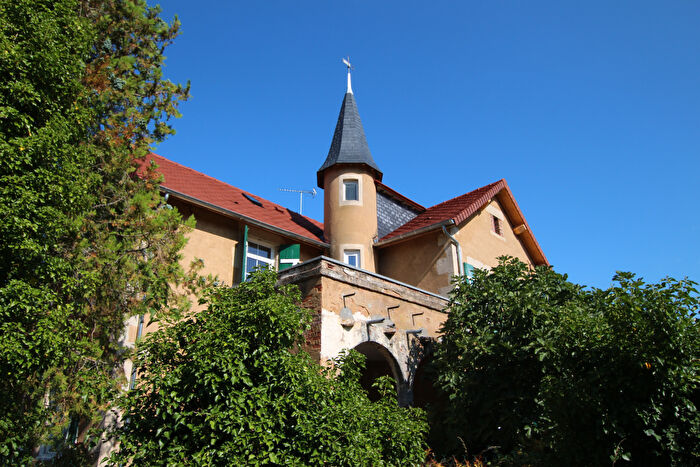 Maison à vendre - Serbannes - 7 pièces - 5 chambres