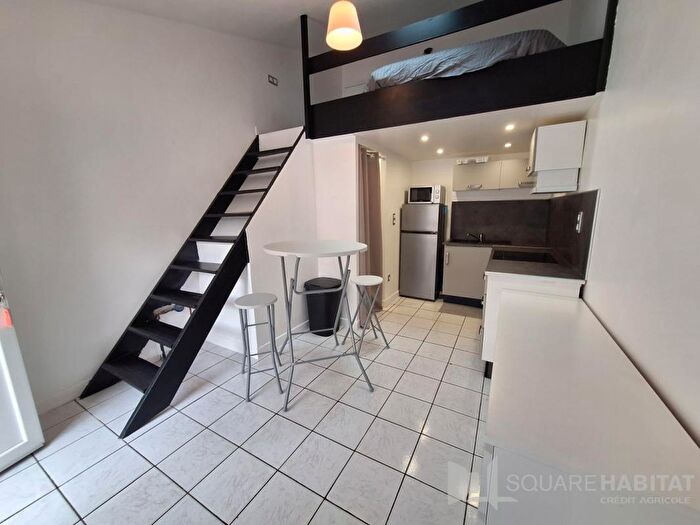 Appartement 1 pièce à louer - Cournon-dAuvergne, Centre-ville, Vieux Bourg