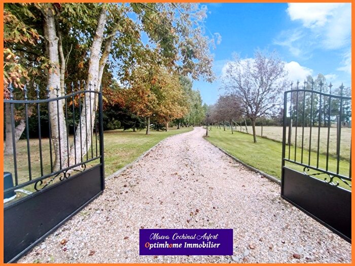 Maison à vendre - Bernay - 17 pièces - 5 chambres