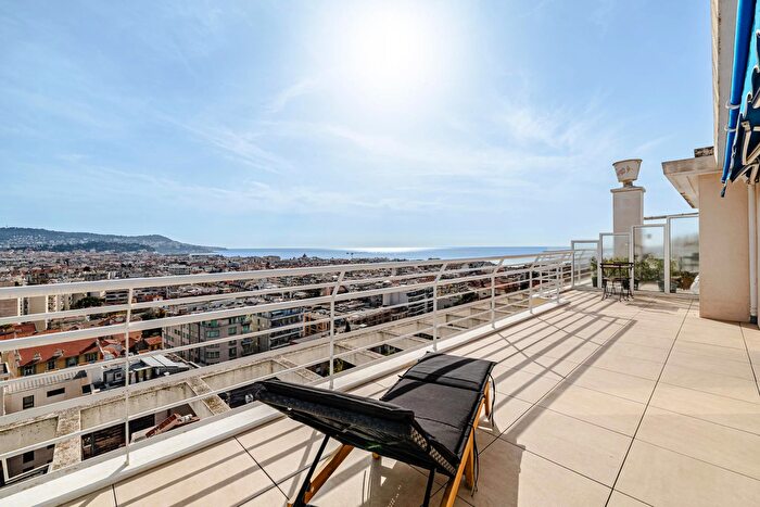 Appartement à vendre - Nice, Baumettes - 2 pièces - 1 chambre