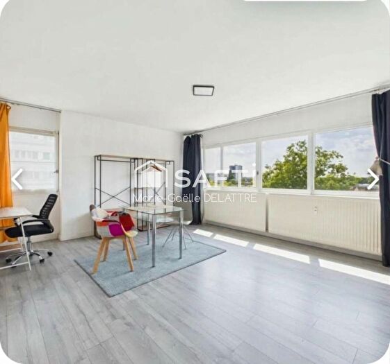 Mons-en-Barul, Europe : Appartement 3 pièces à vendre