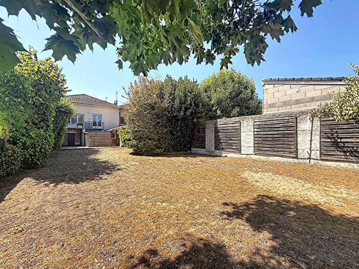 Maison 7 pièces à vendre à Meximieux