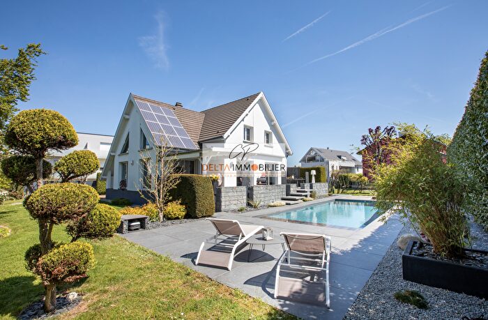 Maison à vendre - Rixheim, Centre-ville, Gare - 6 pièces - 5 chambres