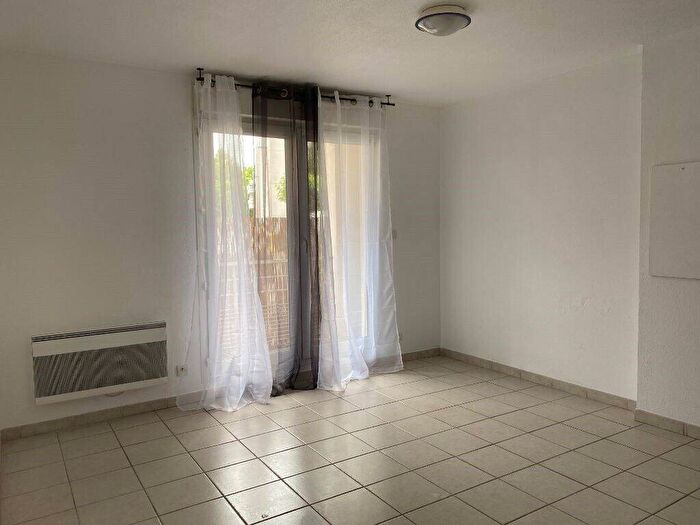 Appartement à louer - Saint Jean-Saint Genies, Avignon - 2 pièces - 1 chambre