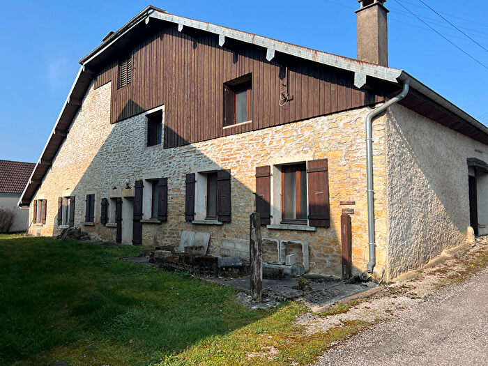 Maison à vendre - Épeugney - 7 pièces