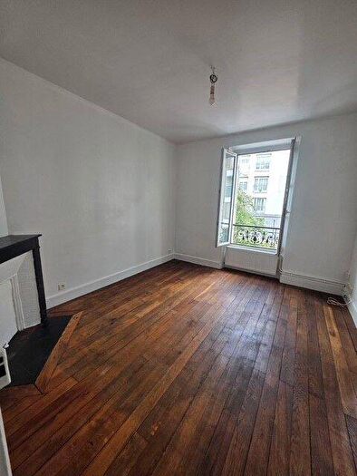 Centre Ville-Mairie, Noisy-le-Sec : Appartement 2 pièces à louer