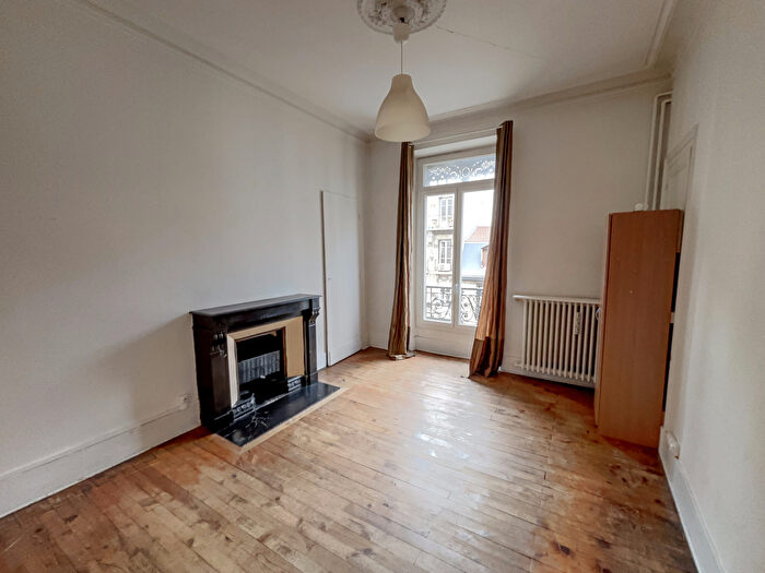 Appartement à louer - Grenoble, Gare - 3 pièces - 2 chambres