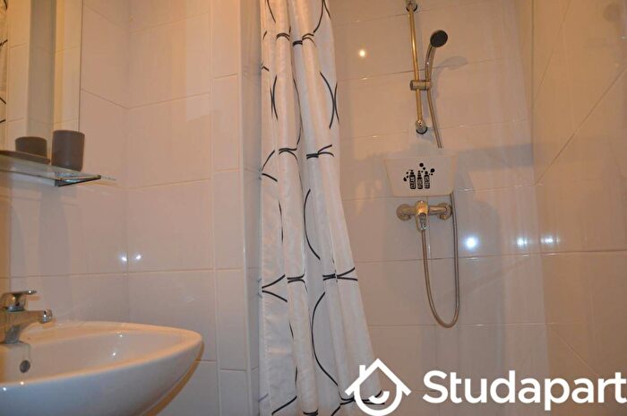 Appartement à louer - Centre Ville, Le Havre - 1 pièce - 10 chambres