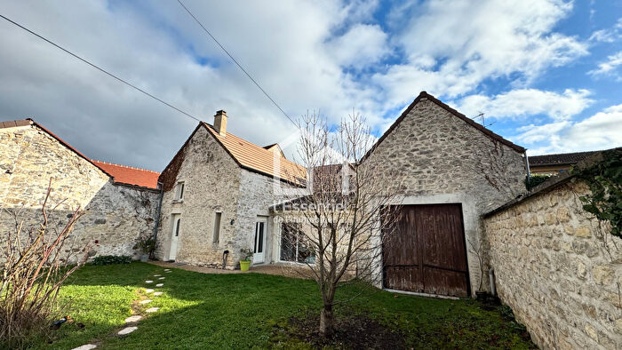 Maison 7 pièces à Vernouillet, à vendre