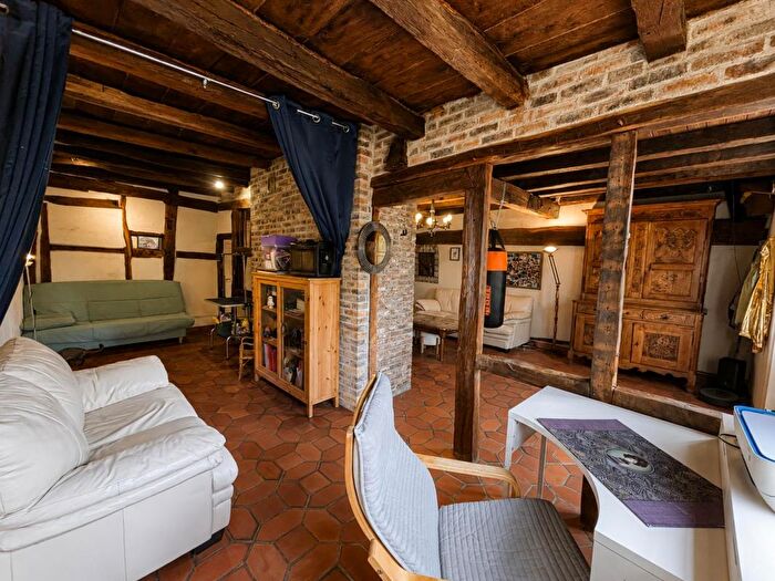 Saint-Étienne-du-Bois : Maison 5 pièces à vendre