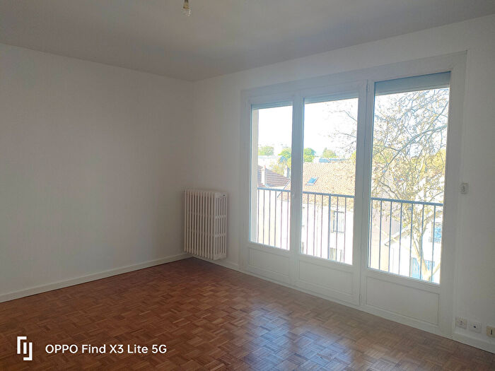 Dijon, Colombière, Parc Chevreul : Appartement 2 pièces à louer