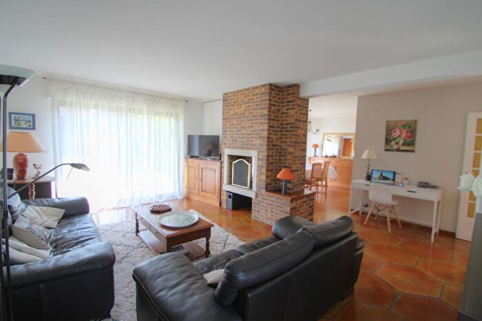 Maison à vendre - La Chapelle-Saint-Mesmin - 5 pièces - 4 chambres