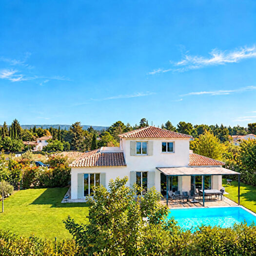 Maison 6 pièces à Aix-en-Provence, Puyricard, Célony, à louer