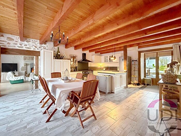 Maison à vendre - Toulx-Sainte-Croix - 4 pièces - 3 chambres