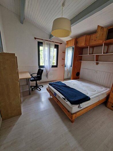 Appartement 1 pièce à louer à Clémenceau-Pontac-Sallegourde-Pont de Langon, Villenave-d'Ornon