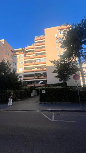 Villeurbanne, Gratte Ciel : Appartement 1 pièce à vendre