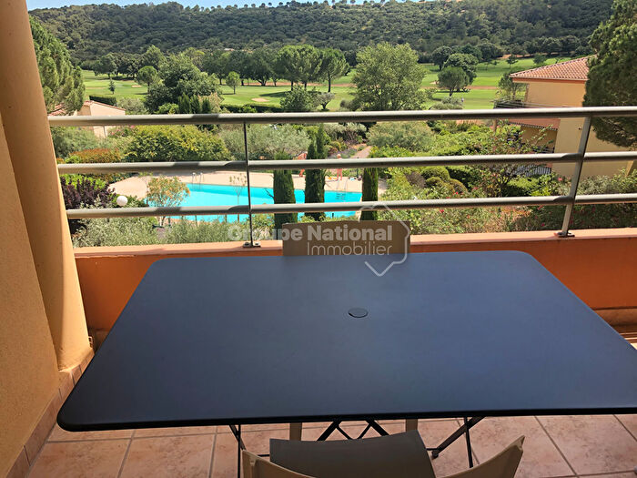 Appartement à louer - Nîmes, Vacquerolles, Golf - 4 pièces - 3 chambres