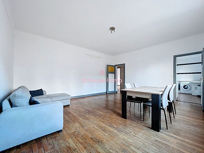 Appartement à louer - Amiens, Centre-ville - 3 pièces - 2 chambres