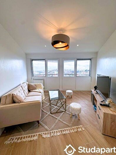 Appartement à louer - Biévre Poterne, Massy - 1 pièce - 1 chambre