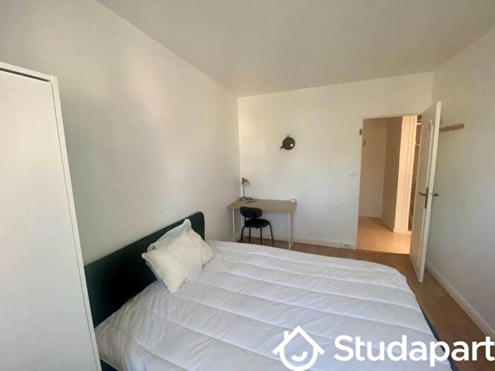 Appartement à louer - Parc Aux Lievres, Évry-Courcouronnes - 1 pièce - 2 chambres