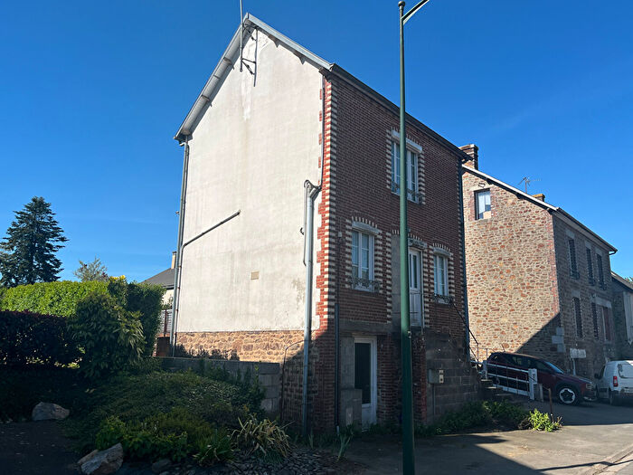 Maison 2 pièces à Mantilly, à vendre