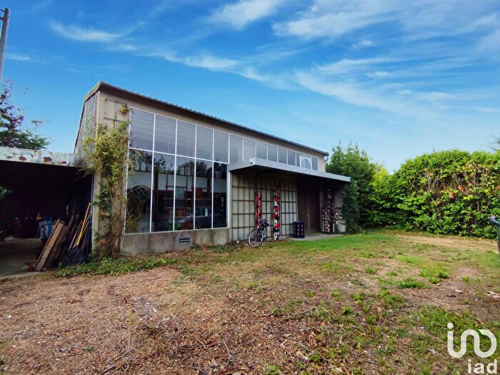 Appartement à vendre - Thivars