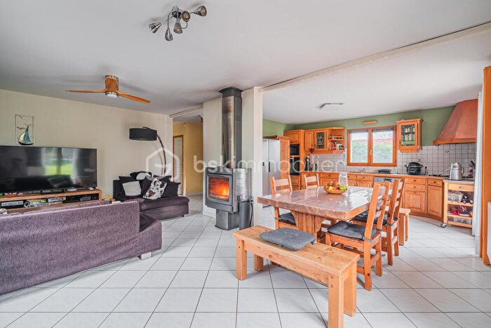 Maison à vendre - Menthonnex-sous-Clermont - 5 pièces - 4 chambres